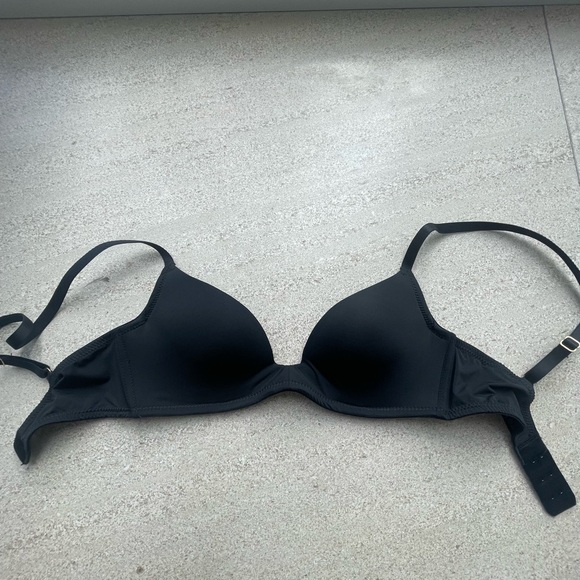 Natori | Intimates & Sleepwear | Natori Underneath Plunge Pushup Bra 3a ...